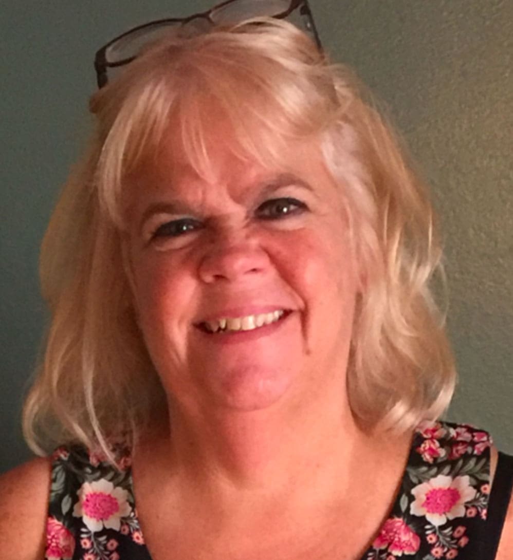 Lisa Desimone's Instagram, Twitter & Facebook on IDCrawl